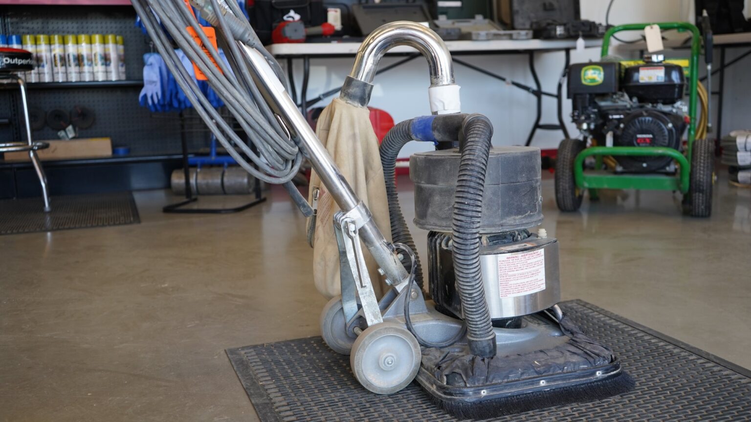 Clarke OBS-18DC | Hoosier Tools